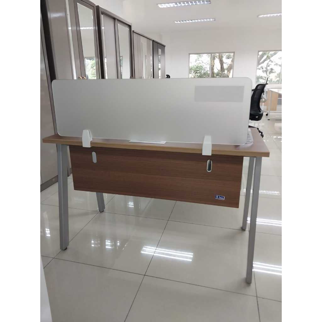 Jual Meja Kantor Hadap kaki besi holow bahan melamine plus sekat ...