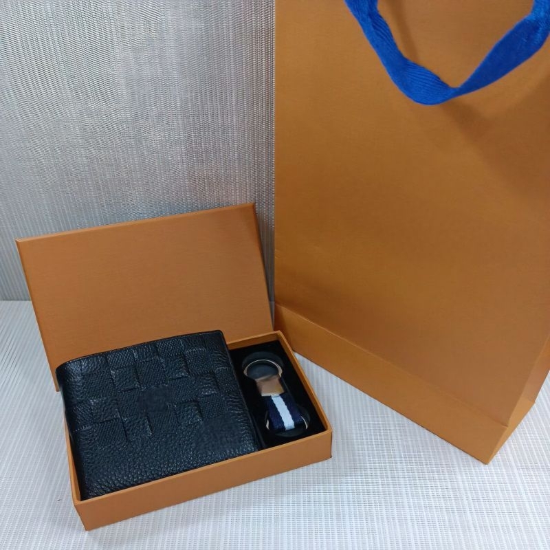 Jual DOMPET PRIA KULIT ASLI + PAPERBAG SET GIFT BOX | Shopee Indonesia