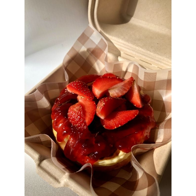 Jual Mini Strawberry Burnt Cheesecake (10cm) | Shopee Indonesia