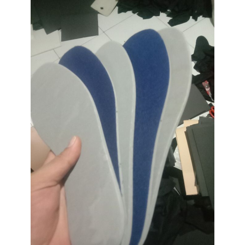 Jual insol alas dalam sepatu ganjal sepatu kebesaran insol sepatu ...