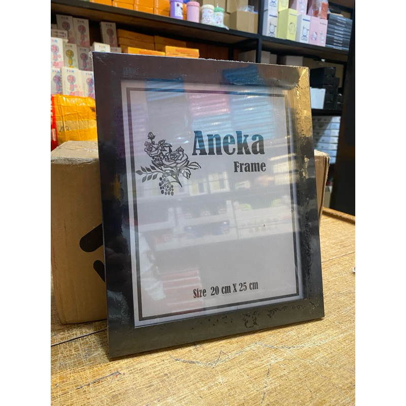 Jual BINGKAI FOTO UKURAN 10R 8R 20CM X 25CM / FRAME FOTO / FIGURA FOTO ...