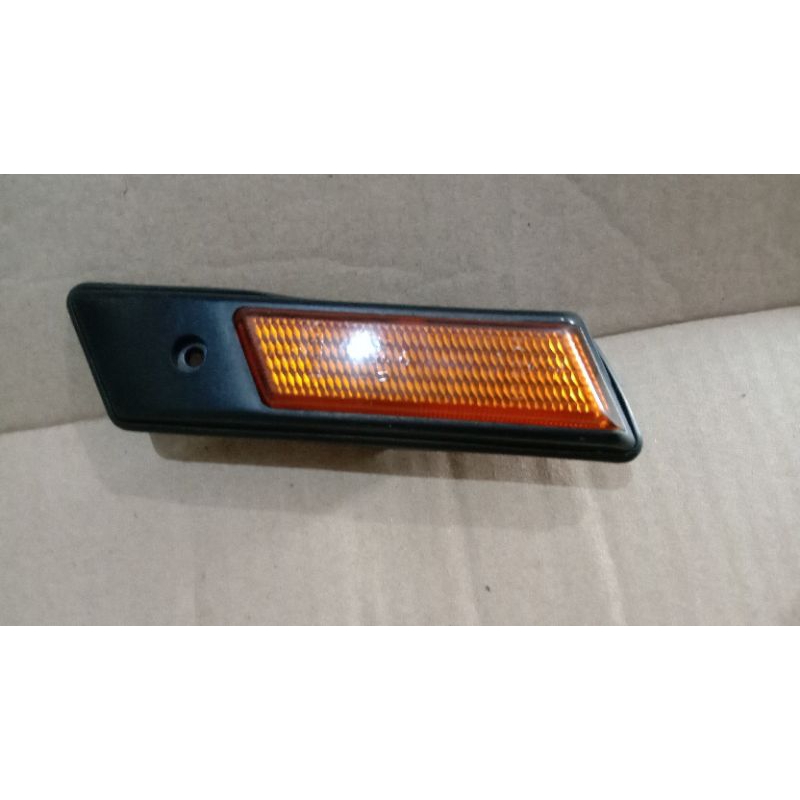 Jual Turn signal Lampu sein sen fender samping depan BMW e36 Kiri (L) ORI | Shopee Indonesia