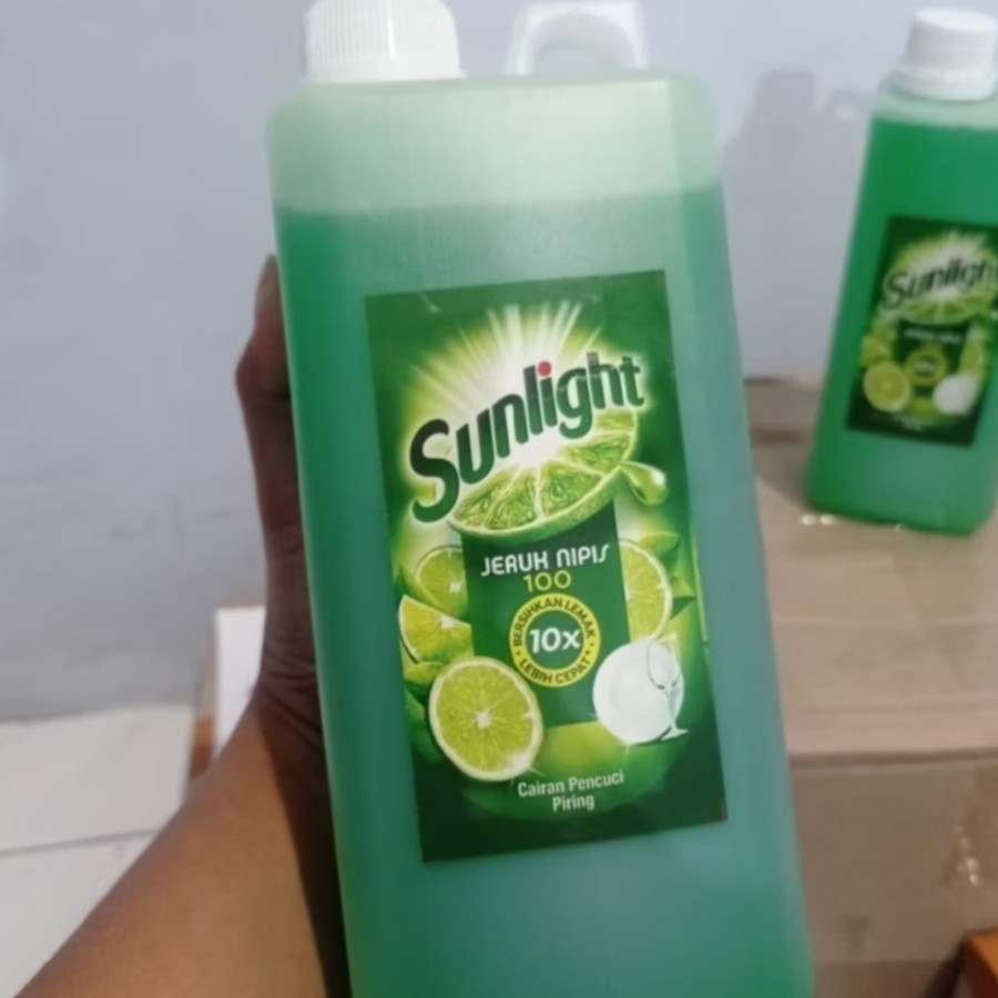 Jual Sunlight Sabun Cuci Piring Jeruk Nipis Sabun Cuci Piring Rumah Sunlight 1 liter | Shopee ...