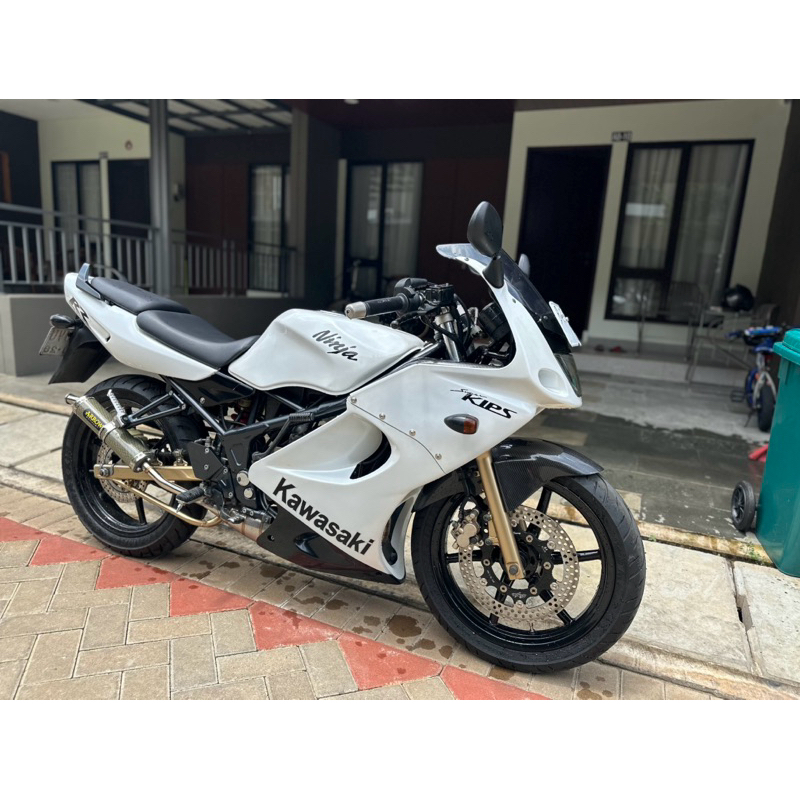 Jual kawasaki ninja rr 2012 putih albino istimewa | Shopee Indonesia