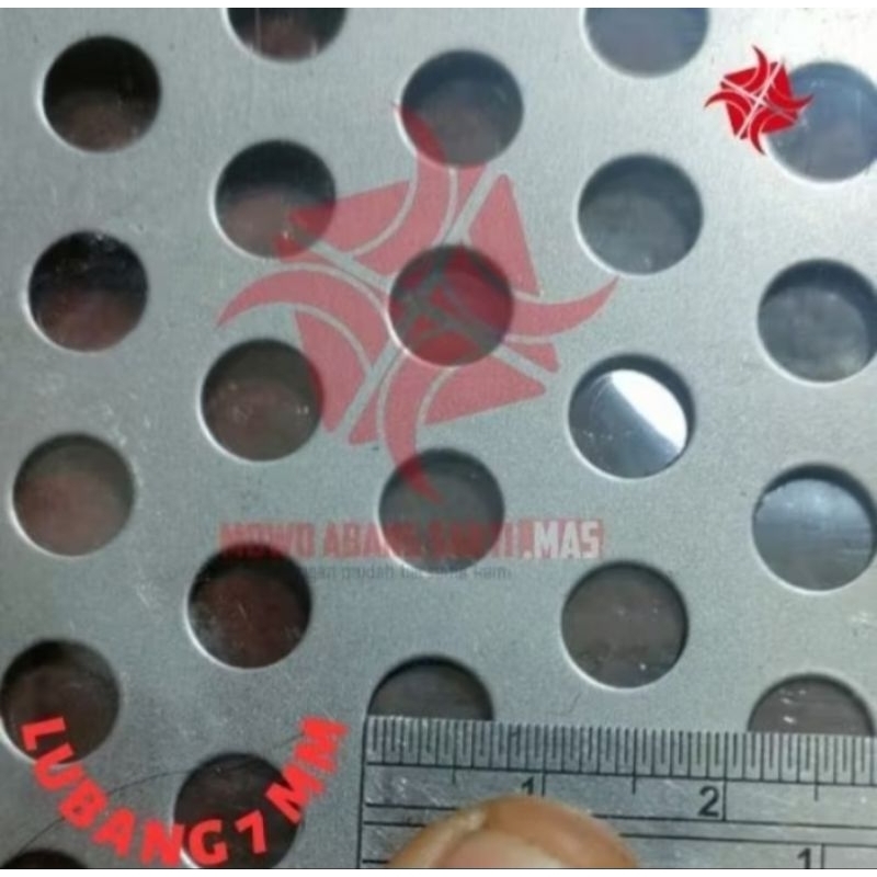 Jual 76x50cm plat besi lubang 6mm dan 7mm tebal 3mm | Shopee Indonesia