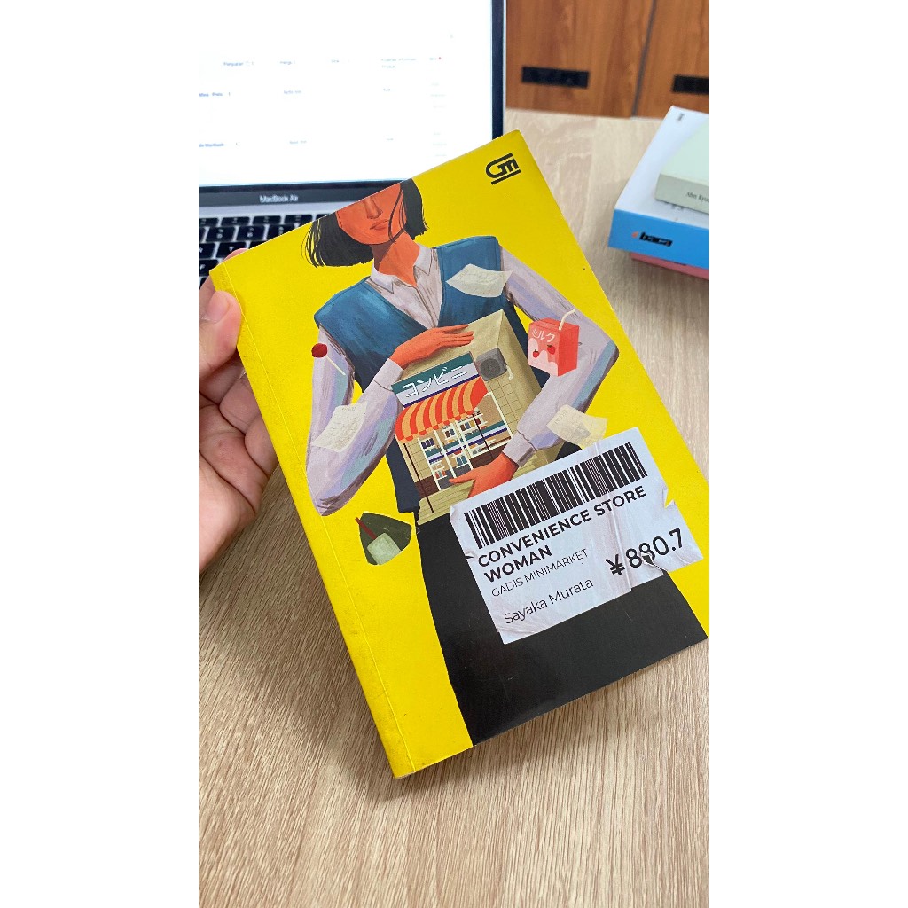 Jual Preloved Gadis Minimarket (Convenience Store Woman) | Shopee Indonesia