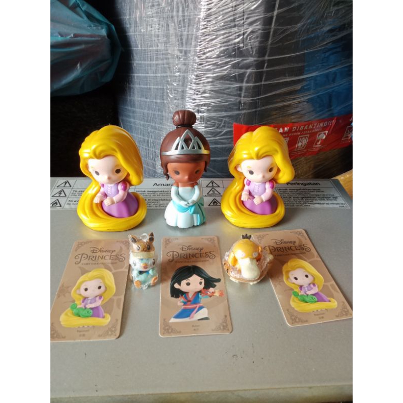 Jual mainan figure popmart Disney dan pokemon mini | Shopee Indonesia