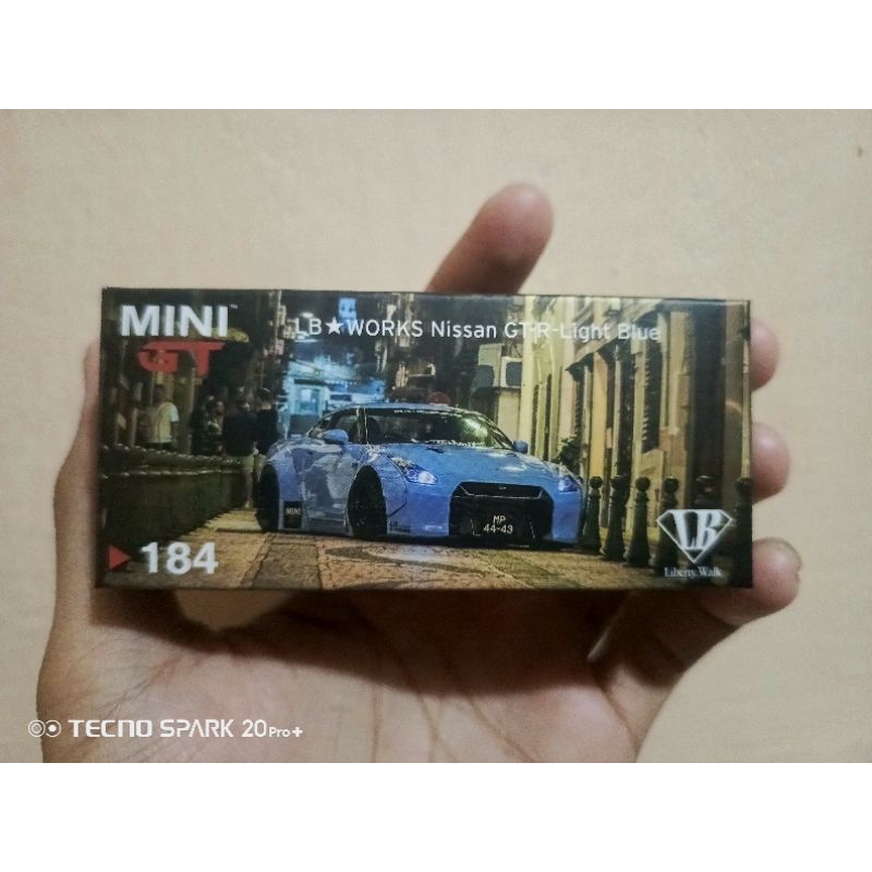 Jual MGT 184 MiniGT Nissan GTR LBWK | Shopee Indonesia
