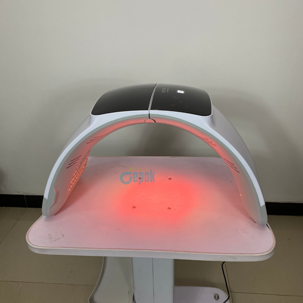 Jual PDT Calcium Light 6 warna Supplement Rejuvenation LED Light Facial ...