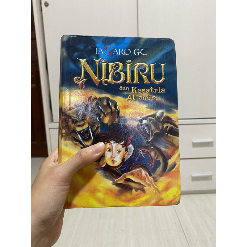 Jual Nibiru dan Kesatria Atlantis | Preloved | Buku Bekas | Novel ...