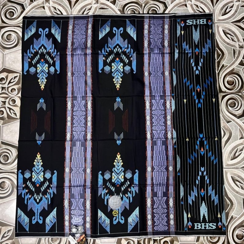 Jual Sarung BHS Masterpiece SIC SGL Silver Sutra Mercerized Songket ...