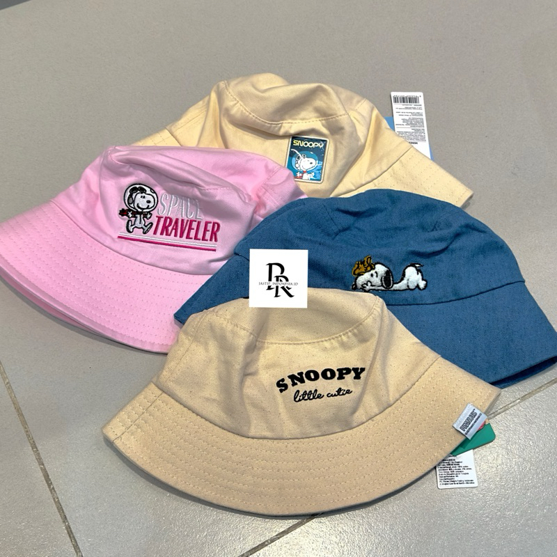 Jual Miniso x Snoopy - Bucket Hat / Topi Bundar Snoopy Collection ...