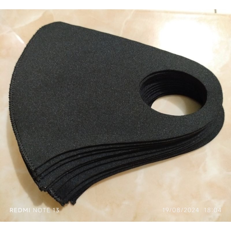 Jual Masker Scuba Premium Dewasa Isi 12pcs / 1 Lusin Masker Kain Scuba ...