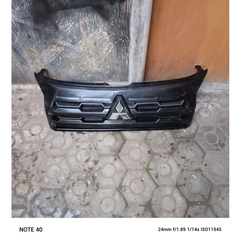 Jual grill xpander cross 2022-2023-2024 | Shopee Indonesia