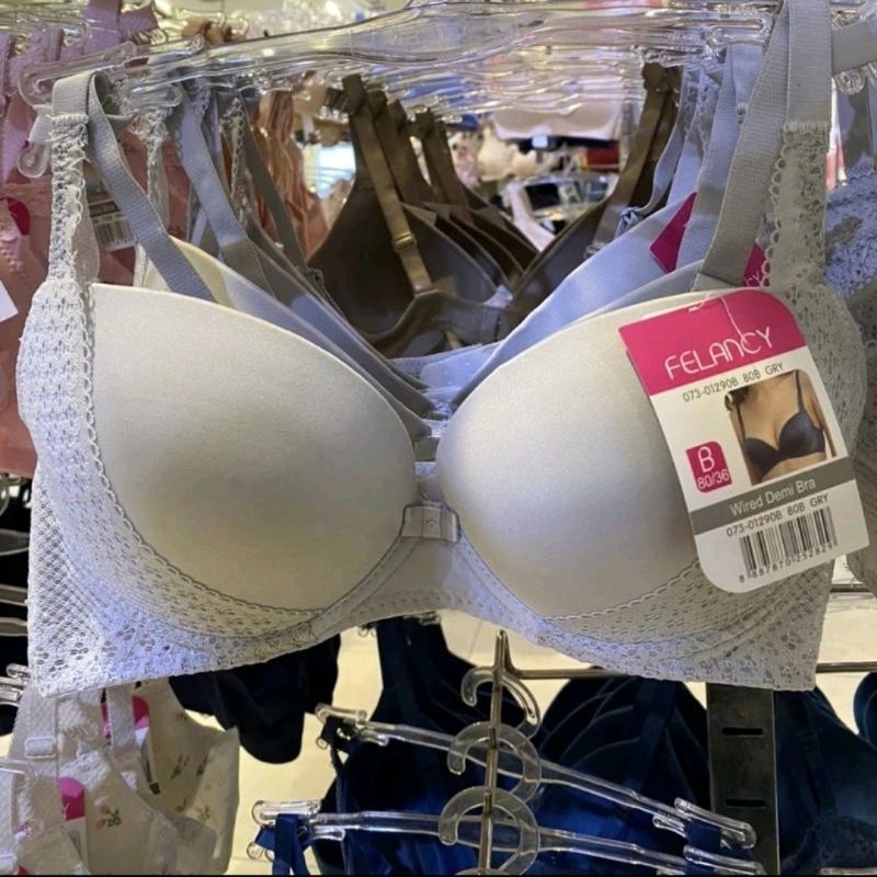 Jual FELANCY BRA PUSH UP BERKAWAT 3/4 CUP B ( 73 -1290) | Shopee Indonesia