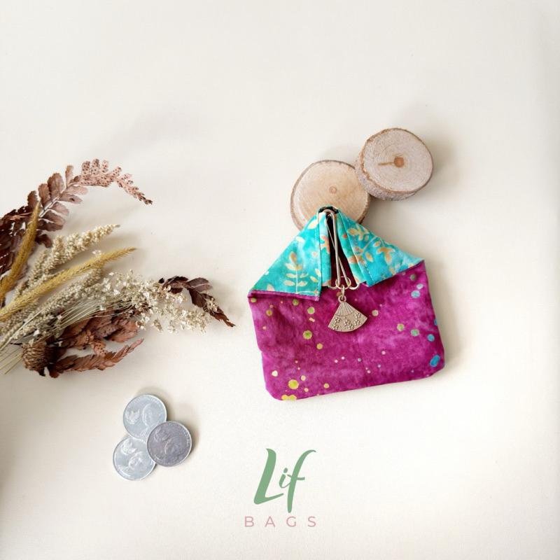 Jual Pouch Dompet Batik Bali Koin Frame Unik Cantik LiF Bags | Shopee Indonesia