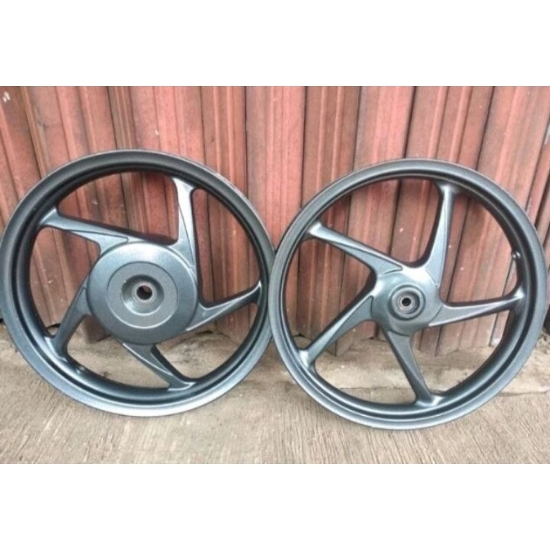 Jual VELG/PELEK FULLSET DEPAN BELAKANG MOTOR HONDA BEAT/SECOPY ORIGINAL ...