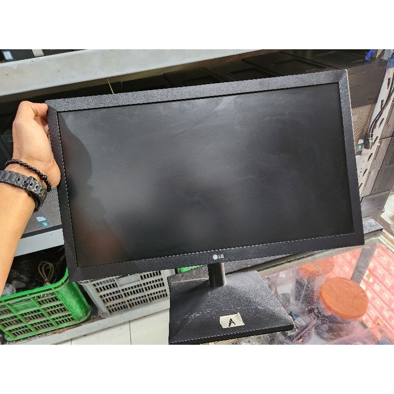 Jual MONITOR LG LED 20" WIDESCREEN, MONITOR LG 20 INCHI | Shopee Indonesia