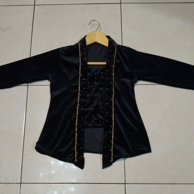 Jual Kebaya Bludru Anak( SD ) model Payet | Shopee Indonesia