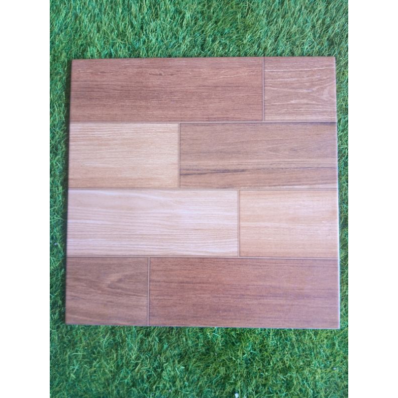 Jual keramik lantai motif kayu 50x50 celery brown | Shopee Indonesia