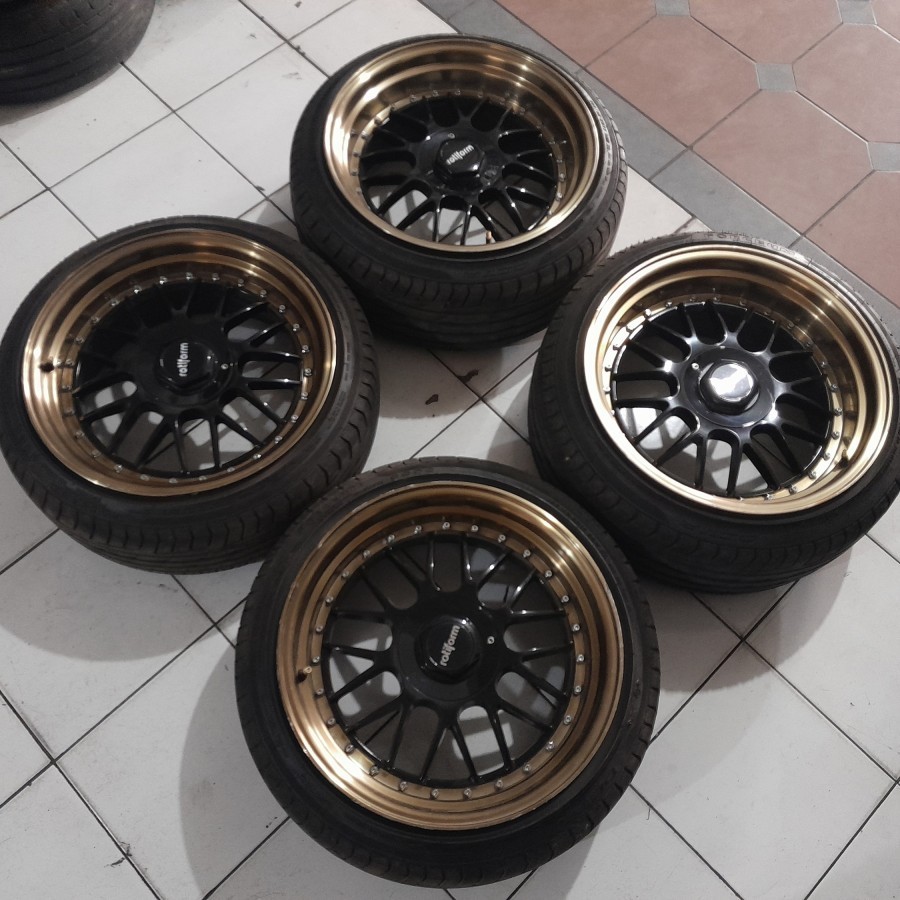 Jual VELG MOBIL BEKAS R17 BAUT 4 ROTIFORM 17X8/9 4X100/4X114 ET30 + BAN ...