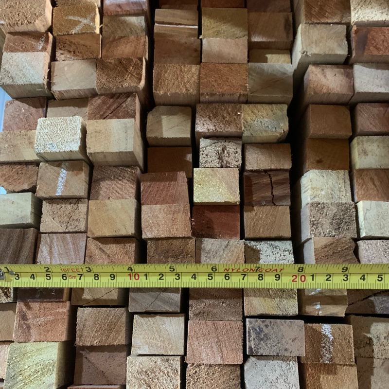 Jual Kayu Reng 2,5x3cm 3x3cm Full Meranti dan Bengkirai Planer Halus ...