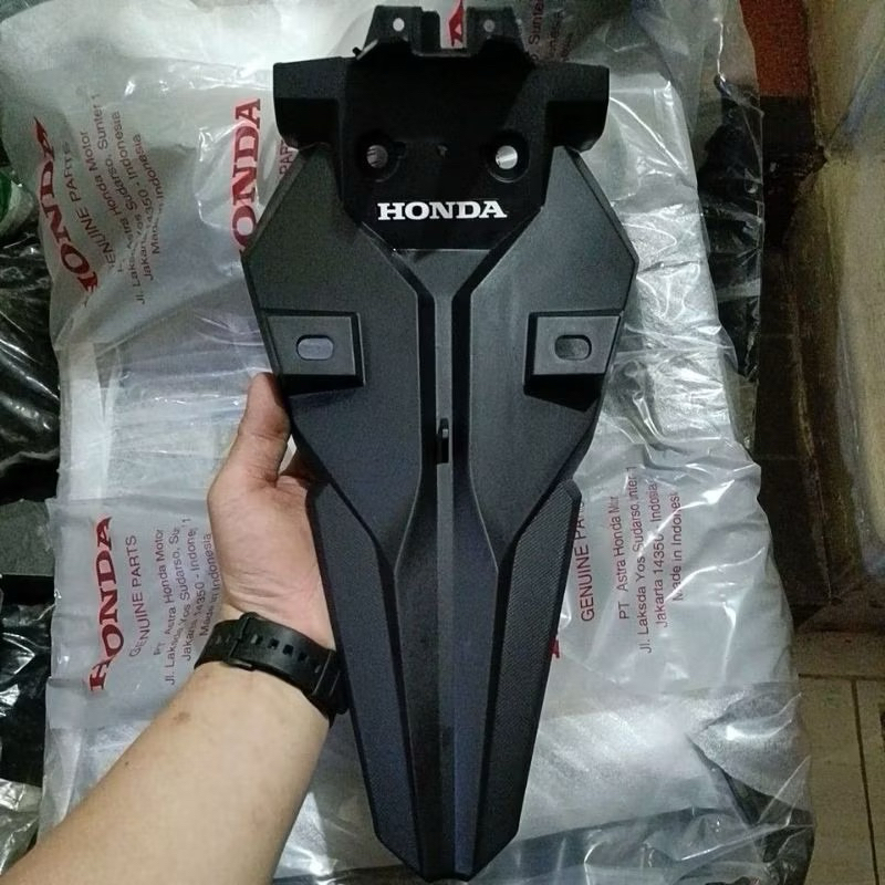 Jual Spakbor belakang vario 125 150 led esp new k59j k60r original 2018 2019 2020 2021 -VARIO ...