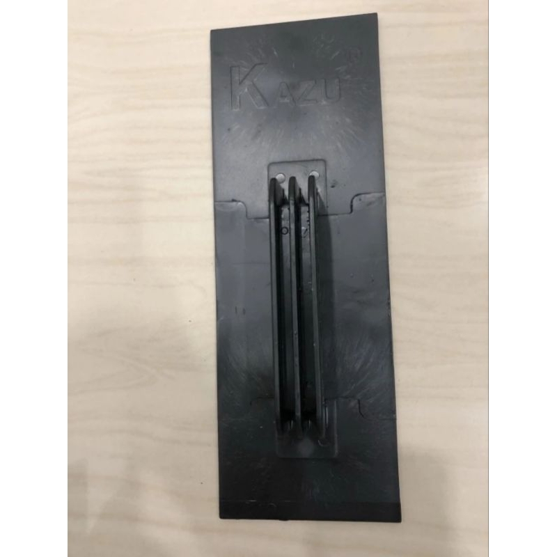 Jual raskam plastik PVC KAZU hitam licin / raskam pvc tebal bagus petak ...