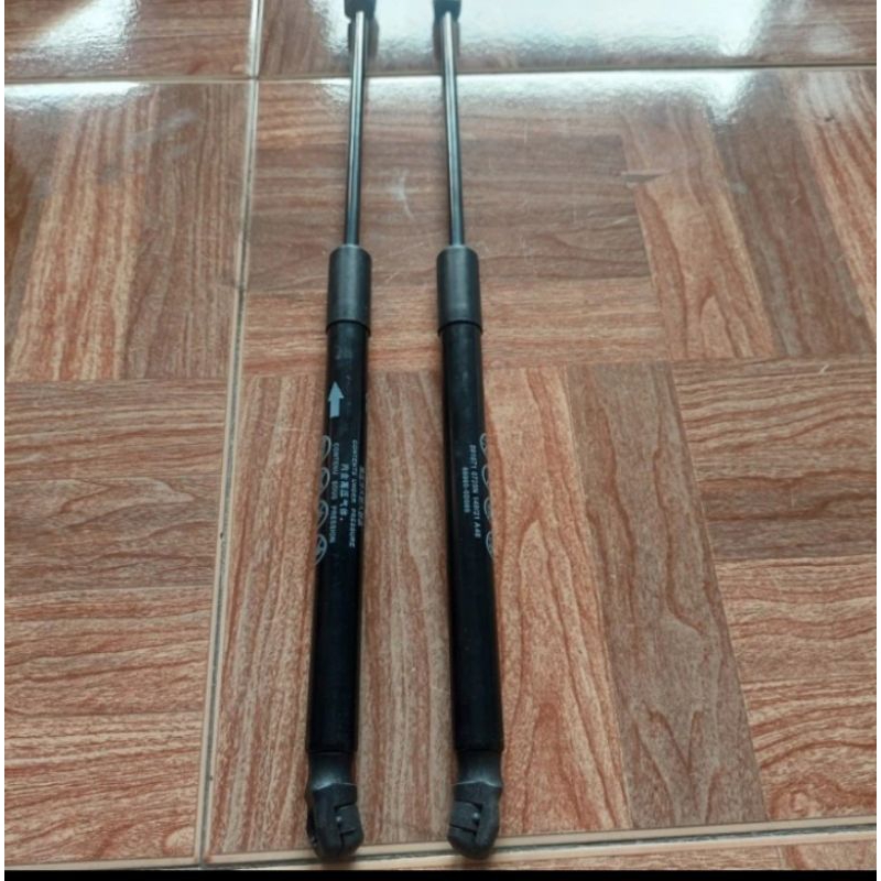 Jual Shock Bagasi Toyota Sienta Original Toyota | Shopee Indonesia