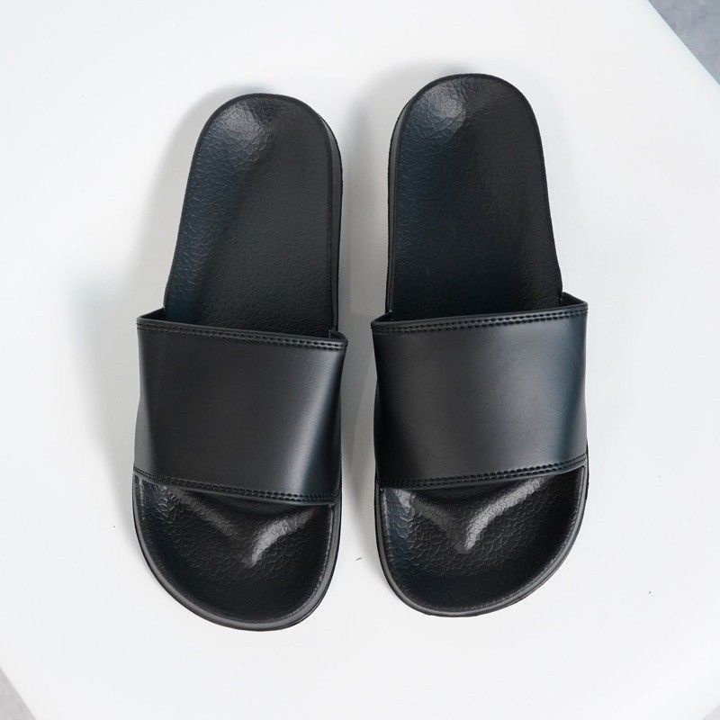 Jual SANDAL PRIA WANITA HITAM POLOS FULL BLACK SLOP SENDAL SLIP ON ...