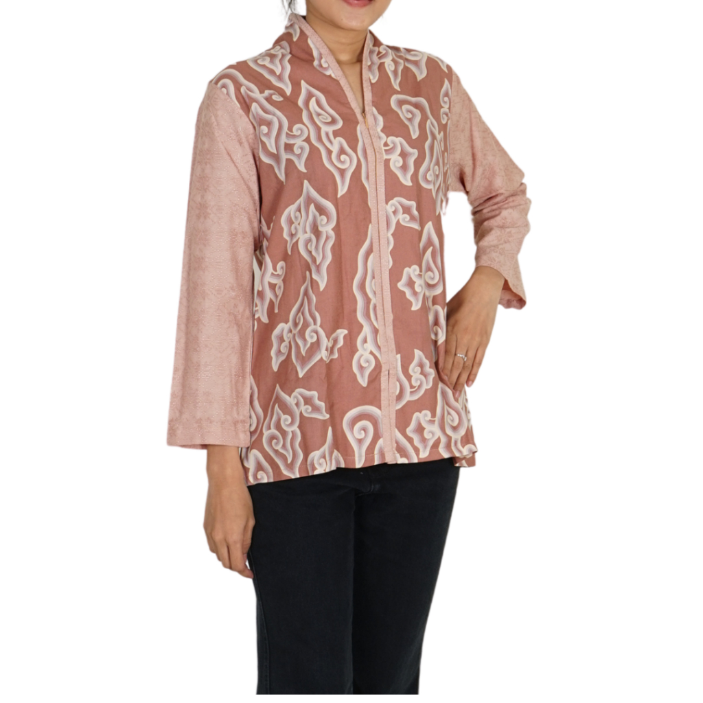 Jual BATIK TRUSMI Atasan Wanita Blouse Batik Cap Lengan Panjang Mirah Cokelat RML | Shopee Indonesia