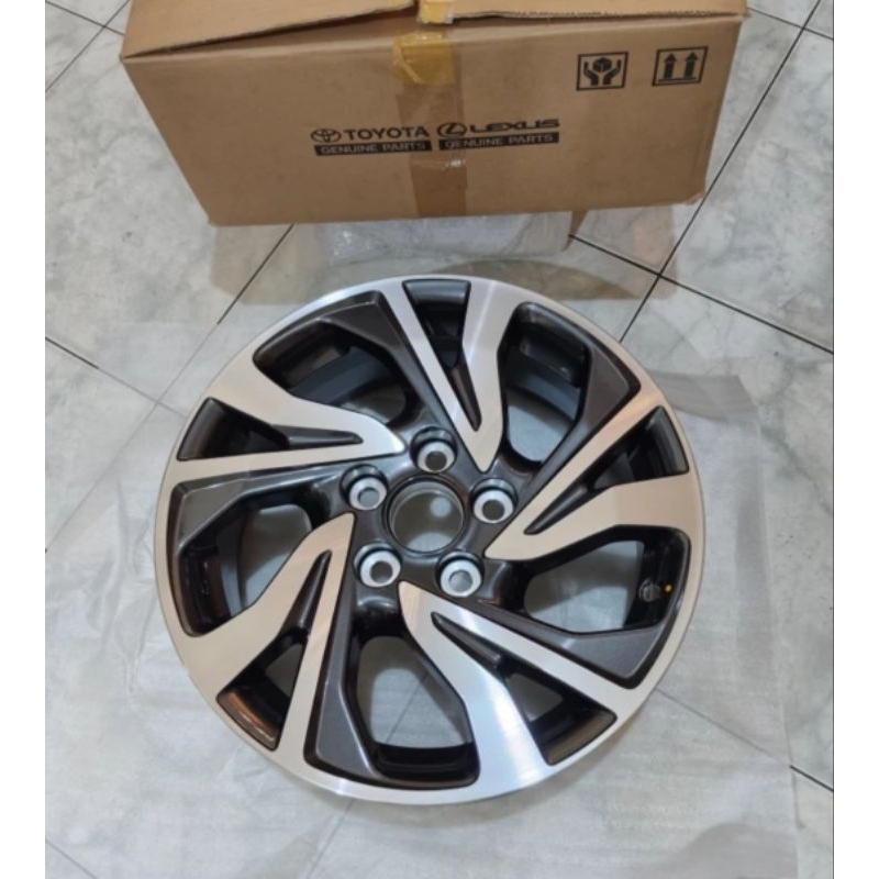 Jual Velg Innova reborn 2021 2022 facelift original | Shopee Indonesia