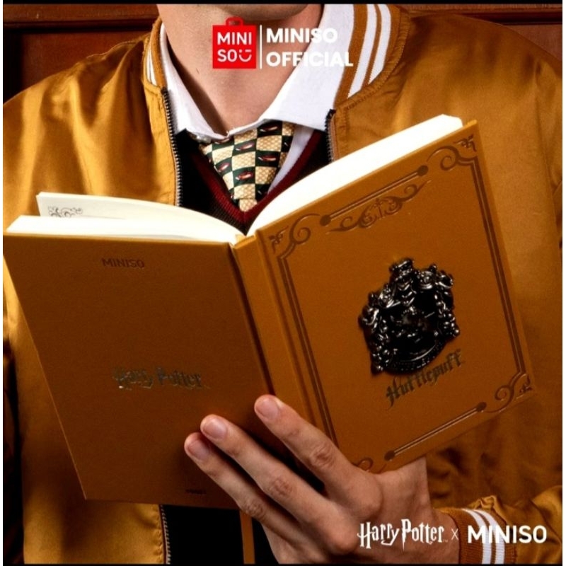 Jual MINISO X HARRY POTTER BUKU HUFFLEPUFF | Shopee Indonesia