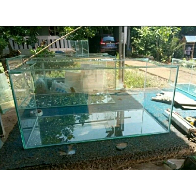 Jual aquarium 80x40x50 kaca full 8mm aquarium polos | Shopee Indonesia