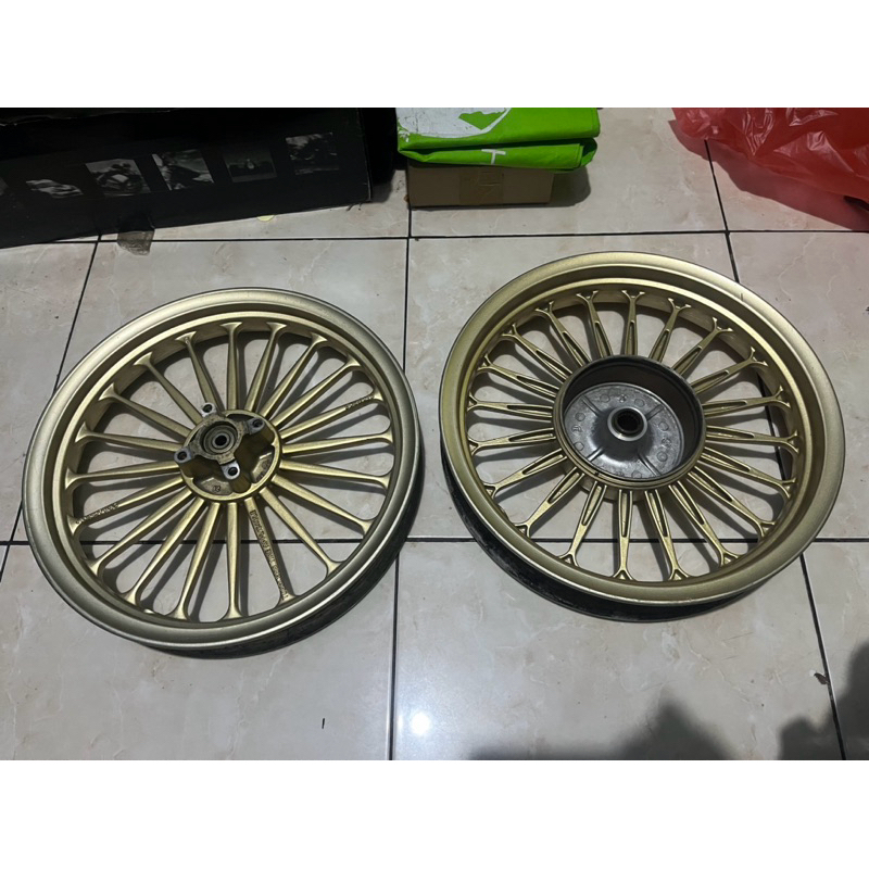Jual velg daytona original mio gear/xeon/keluarga mio 125 | Shopee ...