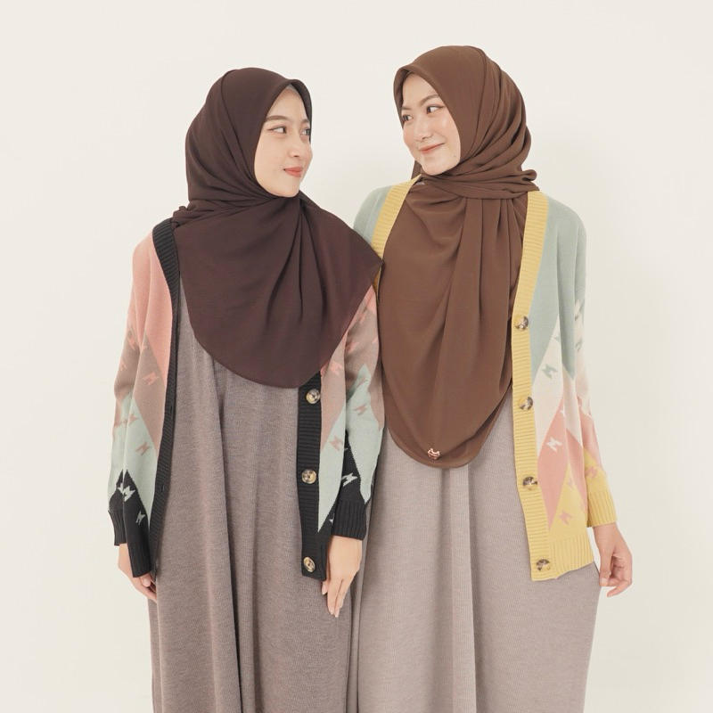 Jual Muezza Cardigan by Yoora Sarah | Shopee Indonesia