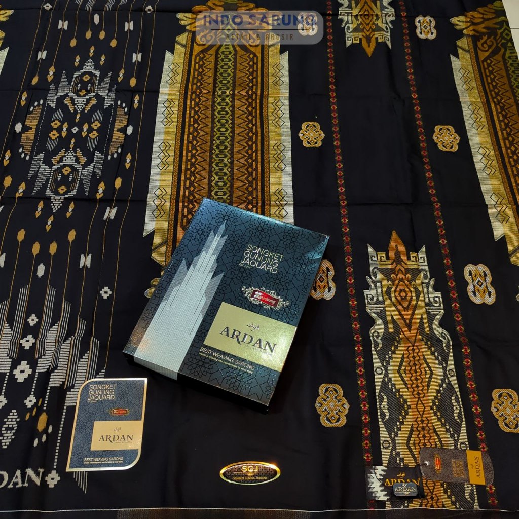 Jual ARDAN SGJ GOLD - Sarung Premium Dewasa Original Motif Terbaru Ketjubung Songket Gunung ...