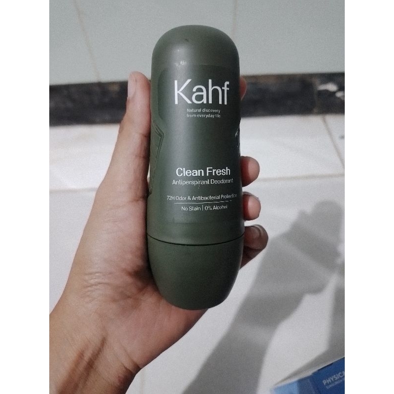 Jual Kahf Clean Fresh Antiperspirant Deodorant 45ml | Shopee Indonesia