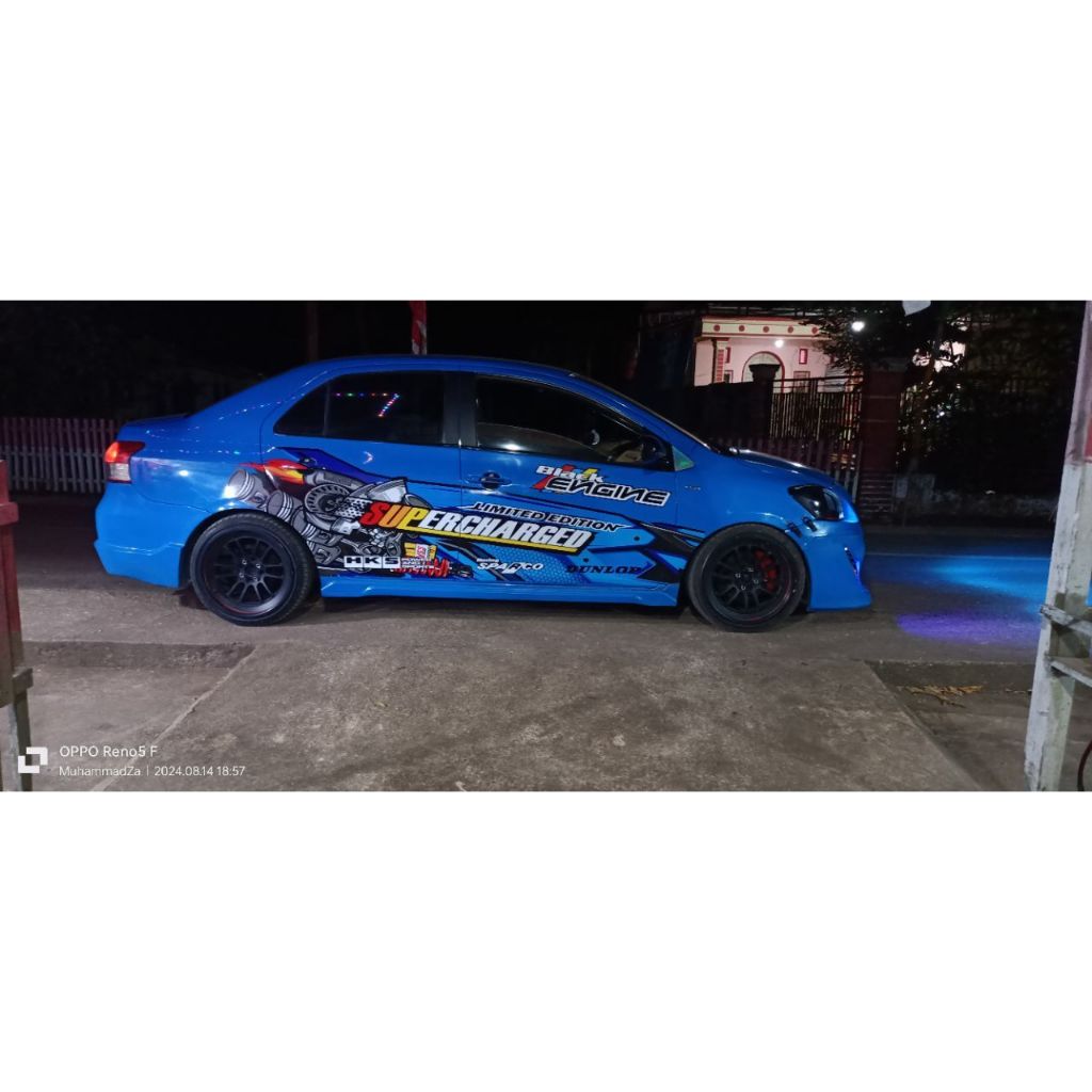 Jual sticker body samping mobil sedan, vios sticker variasi keren ...