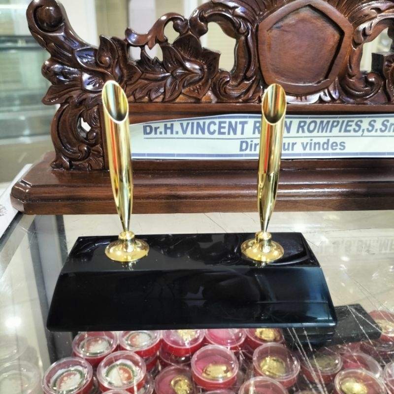 Jual stand balpoin stand pulpen ready stock | Shopee Indonesia