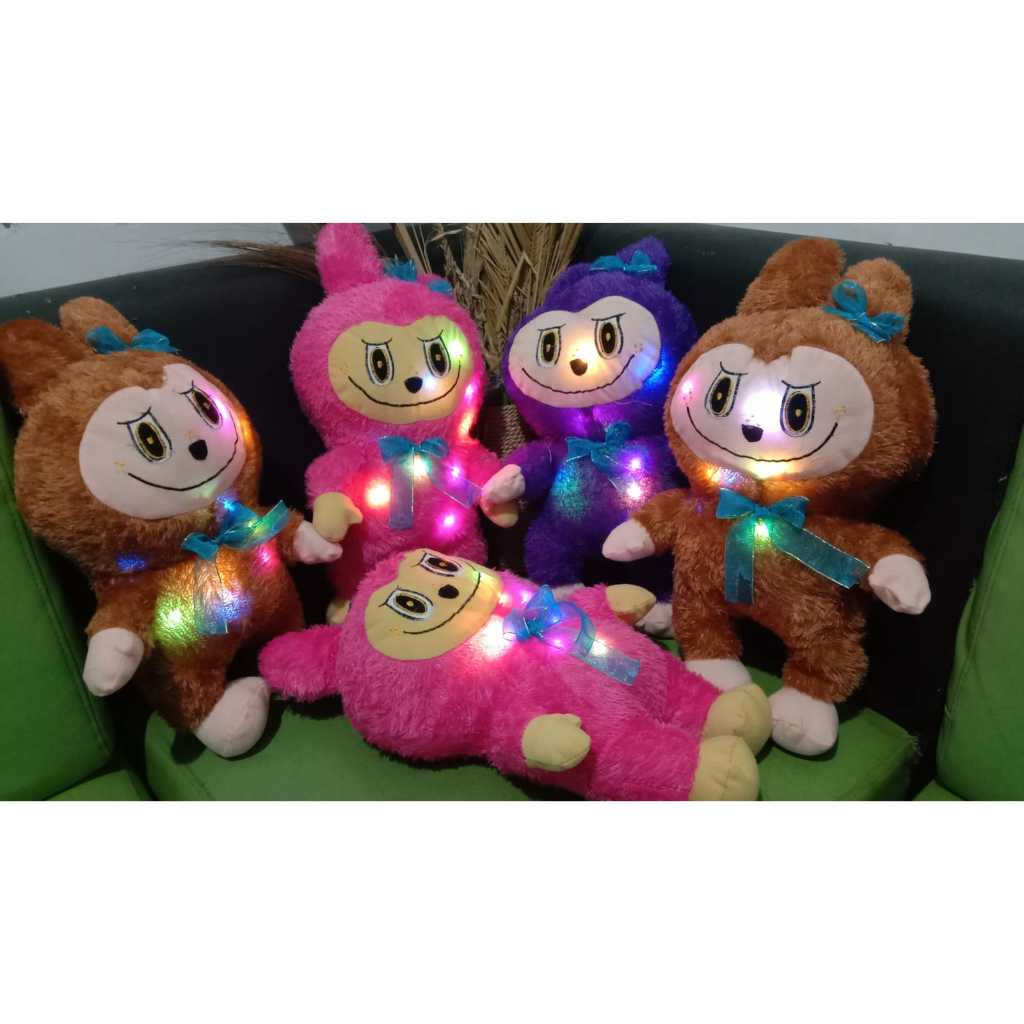 Jual Boneka Labubu Led/Lampu Viral Ukuran 45 cm halus dan lembut ...