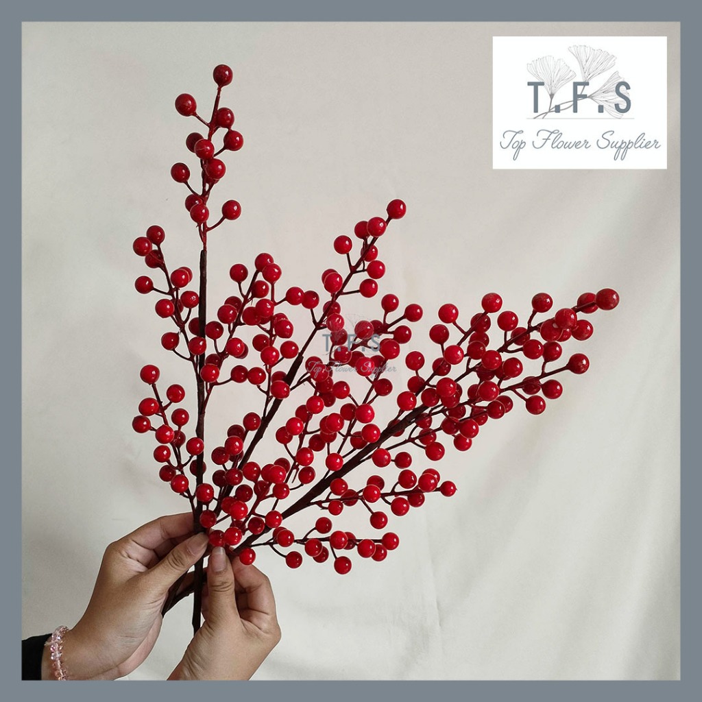 Jual Artifical Holly Flower Bunga Cherry Red Bean Bunga Natal New Year ...