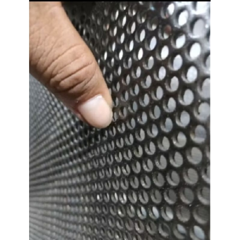 Jual plat besi lubang 10mm tebal 2mm uk.50cm x 200cm | Shopee Indonesia