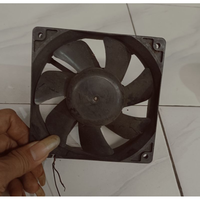 Jual Fan/Kipas Panaflo Server Brushless FH6-1148 24V 12 x 12Cm | Shopee ...