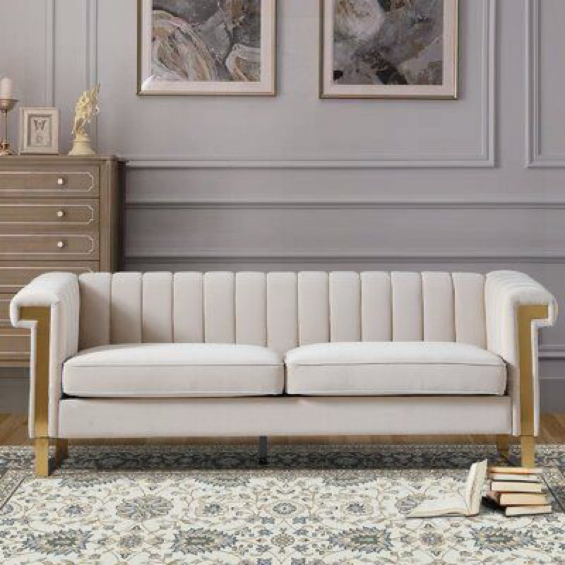Jual TERBARU SOFA LEANA Classic Design sofa chesterfield sofa kancing ...