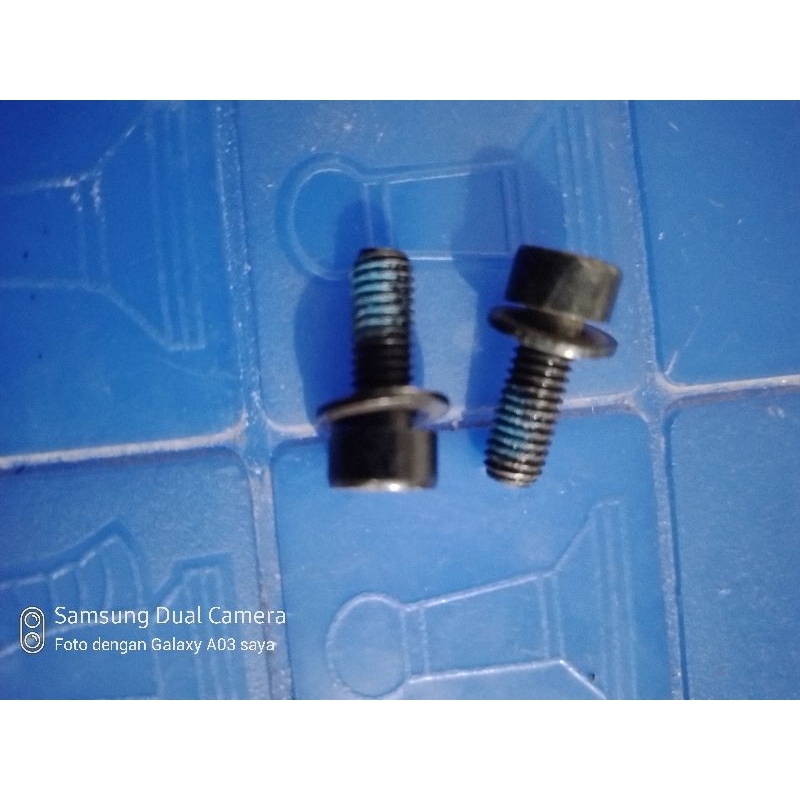Jual Baut Caliper Rem dan Baut Adaptor Cakram | Shopee Indonesia