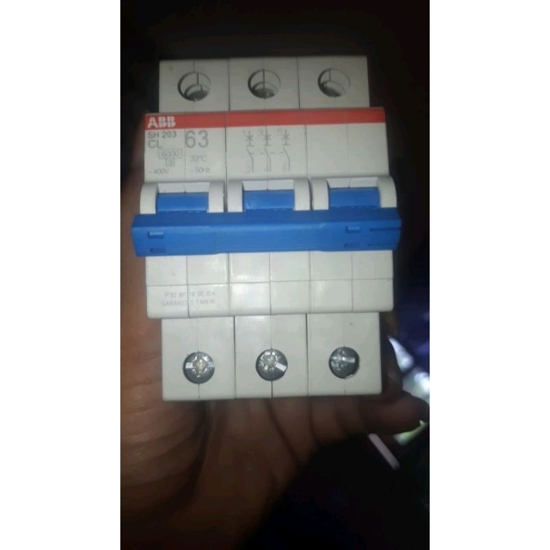 Jual MCB ABB 63A 3P | Shopee Indonesia