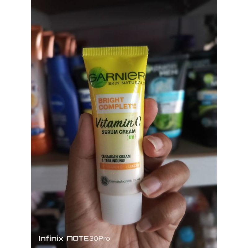Jual GARNIER Bright Complete Vitamin C Serum Cream 20 ml | Shopee Indonesia