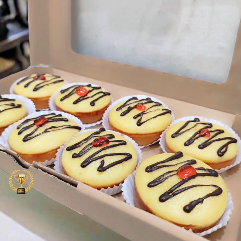 Jual Pukis Premium 1 Box isi 8pcs | Kue Pukis Kekinian | Snack Premium ...