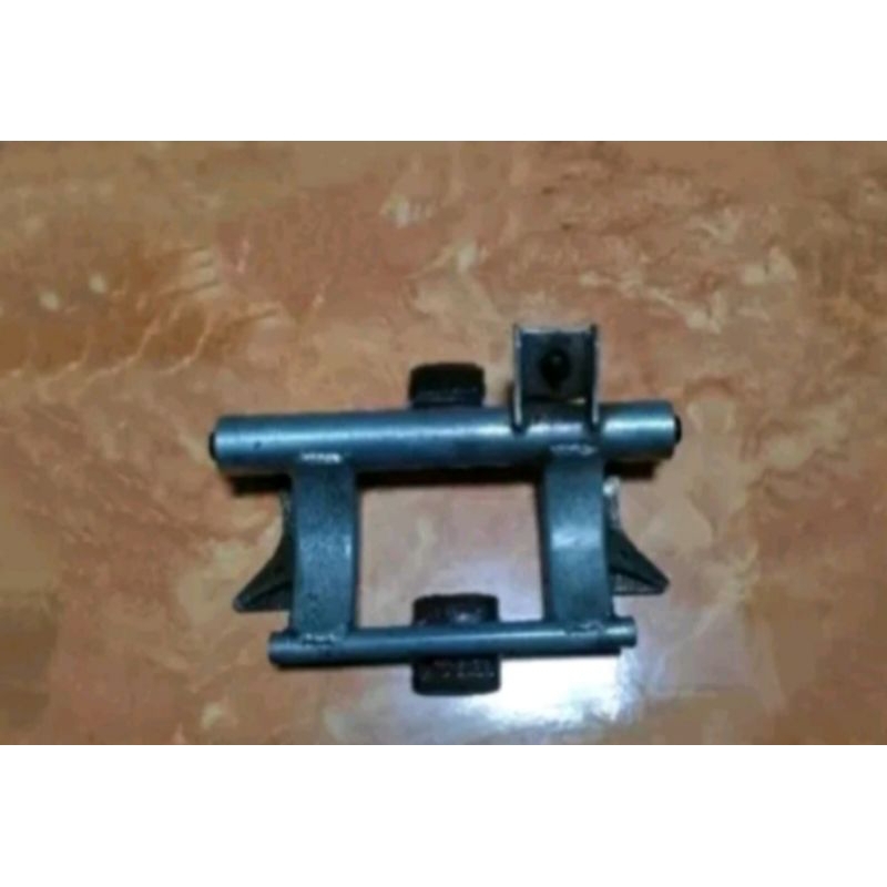 Jual mouting arm sasis ayunan mesin Honda beat fi setater kasar / beat ...